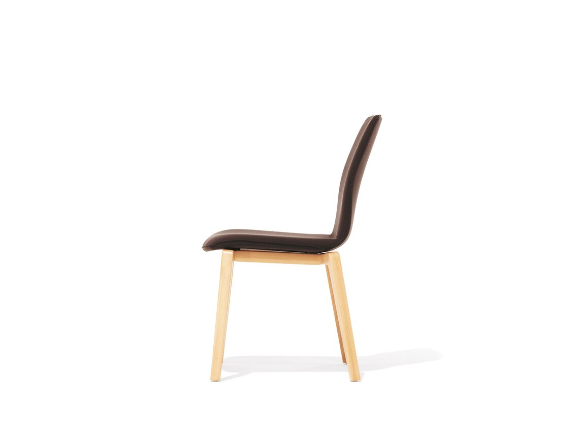 Kusch+Co high-quality seating furniture, tables and benches | Kusch+Co